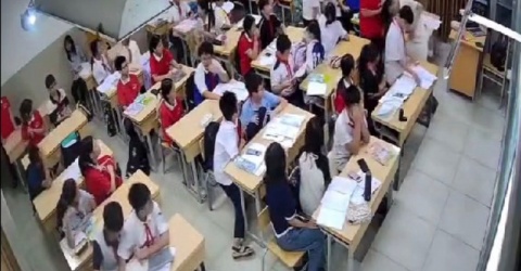 Sự thật về clip học sinh lớp 7 giật tóc, đẩy cô giáo ngã trong lớp h